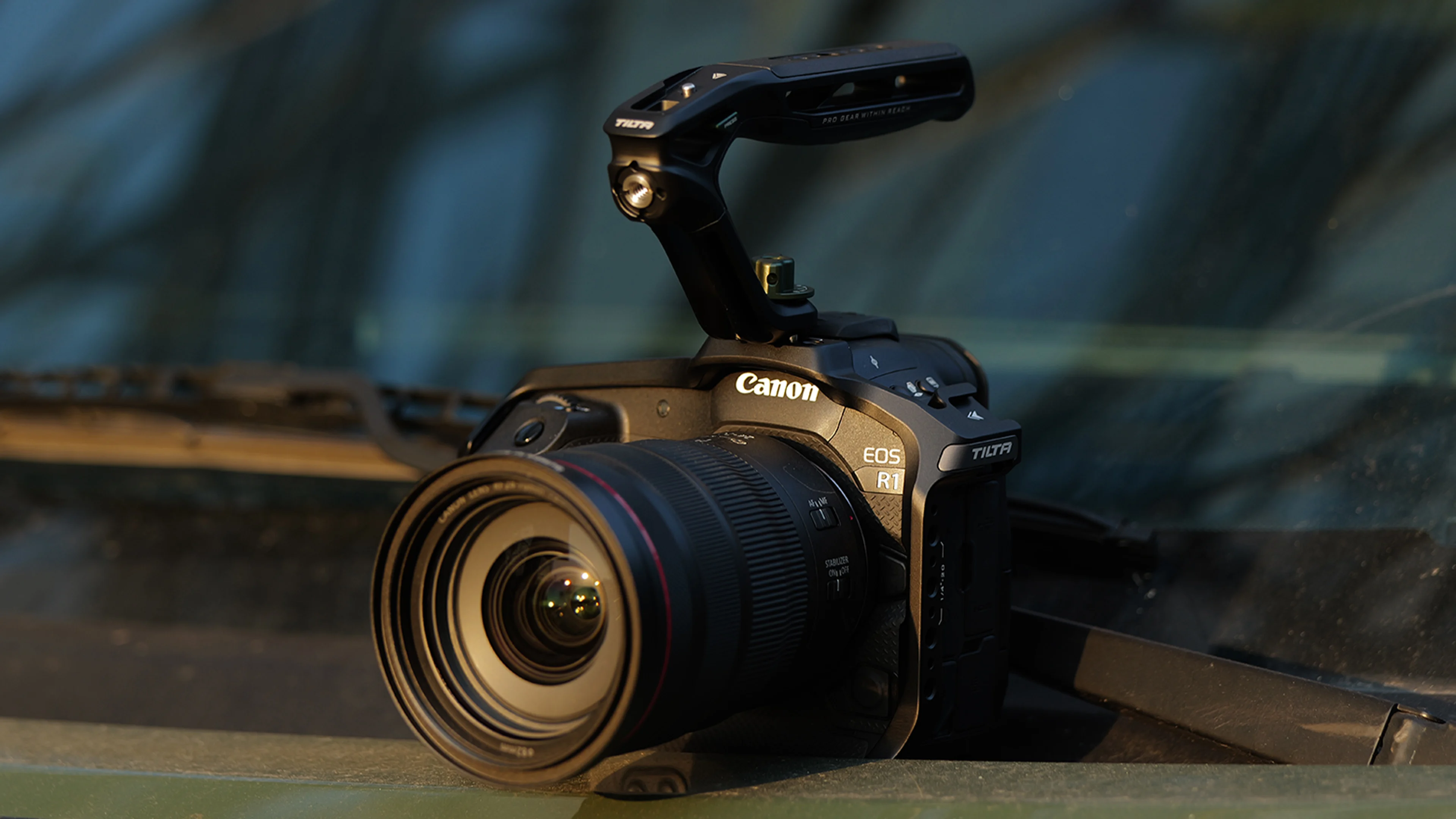 Camera Cage for Canon R1 Base Kit – Black | Tilta